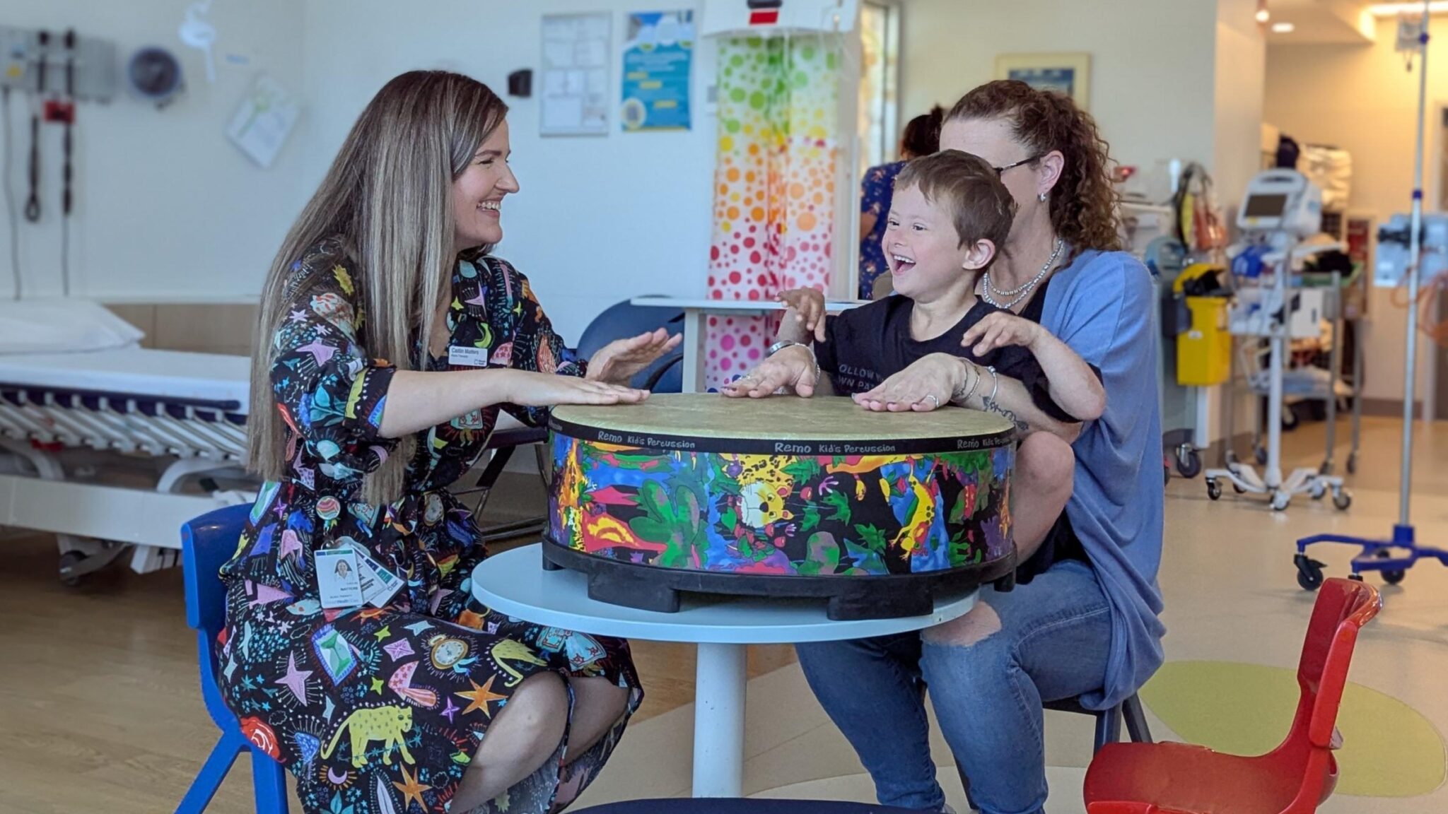 Music Therapy: A holiday lifeline for hospital patients - Monash Health